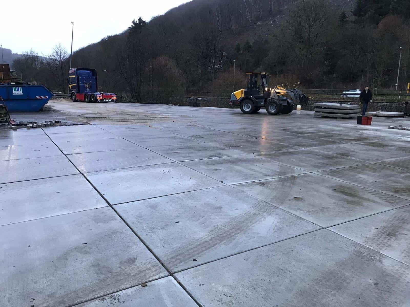 De Keij | Terreinverharding met Stelconplaten